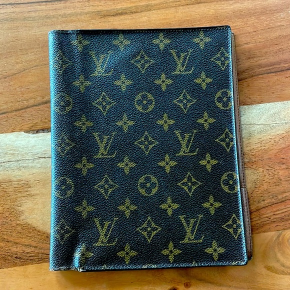 Louis Vuitton | Accessories | Authentic Vintage Louis Vuitton Day Book ...